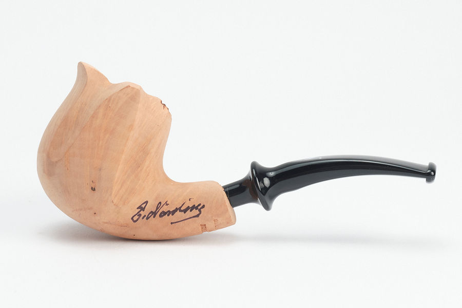 Nording Signature Smooth Freehand Tobacco Pipe - The Country Squire ...
