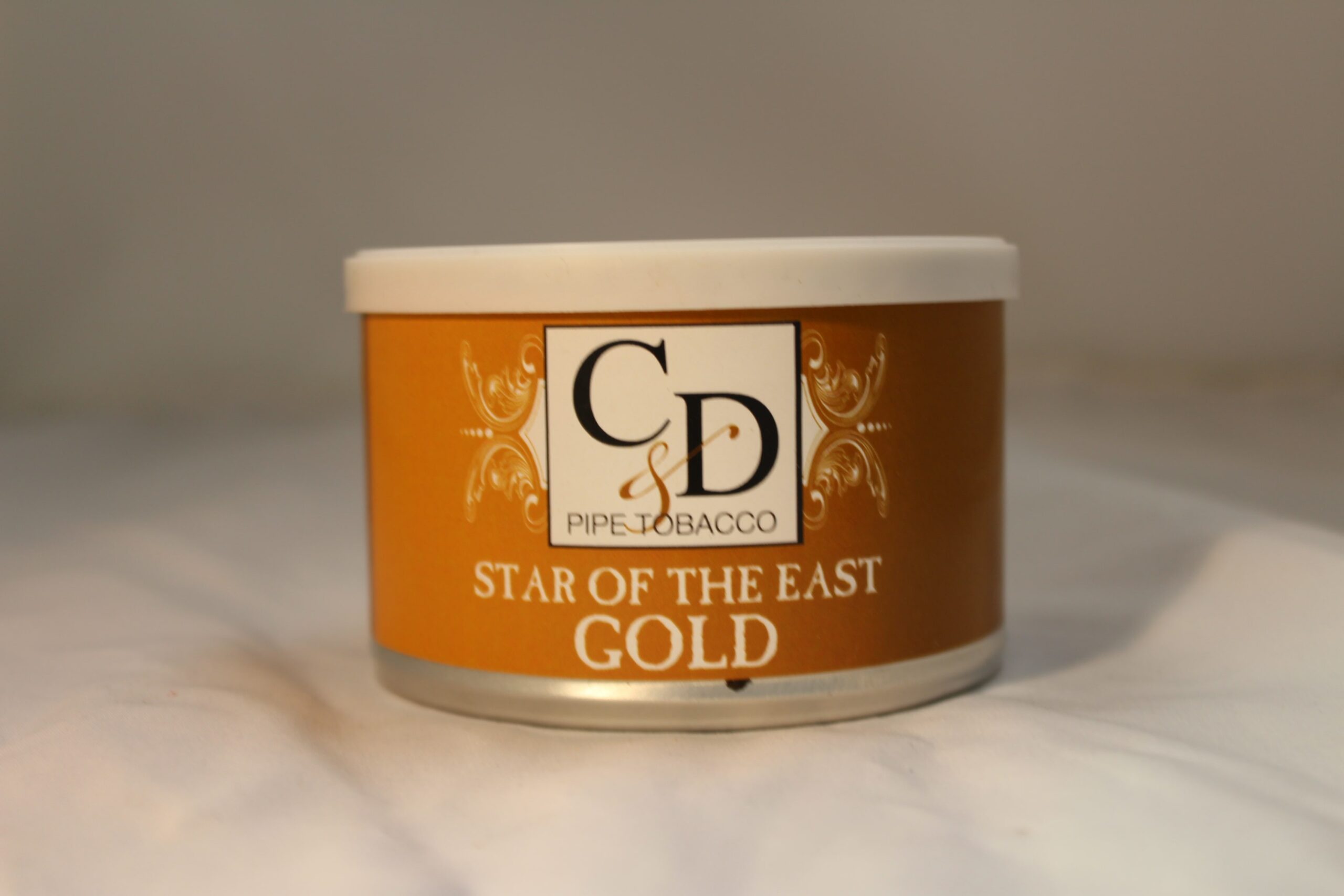 Cornell & Diehl Star of the East Gold - The Country Squire Tobacconist