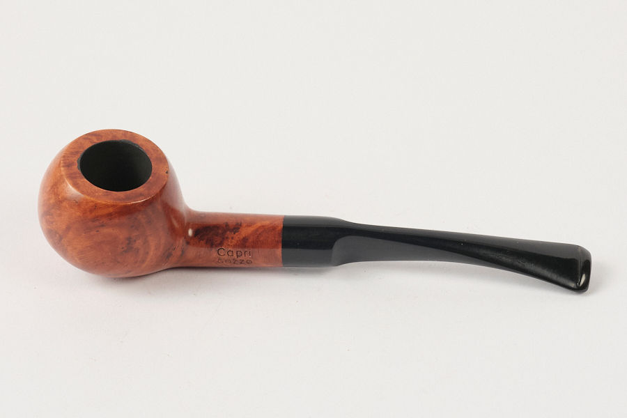 Capri Gozzo Natural Prince Tobacco Pipe - The Country Squire Tobacconist