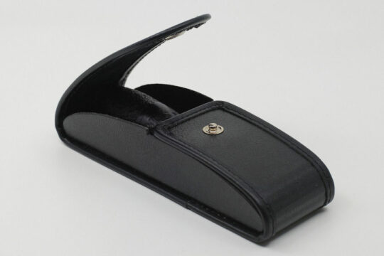 Vauen Zeppelin Sandblasted Tobacco Pipe - The Country Squire Tobacconist