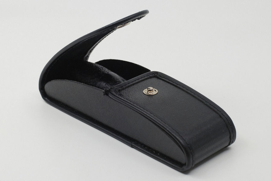 Vauen Zeppelin Sandblasted Tobacco Pipe - The Country Squire Tobacconist