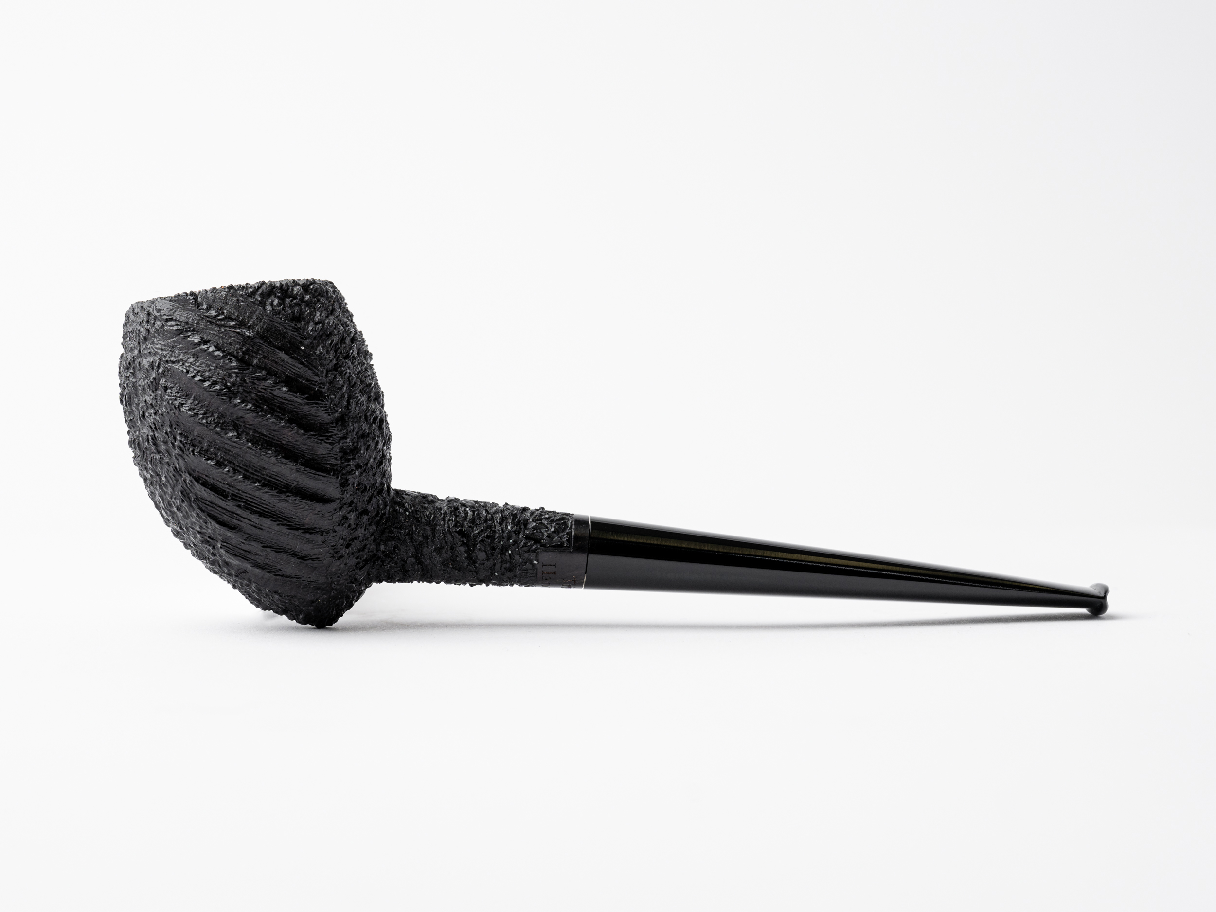 Pipe Tristan Rusticated Cutty - The Country Squire Tobacconist