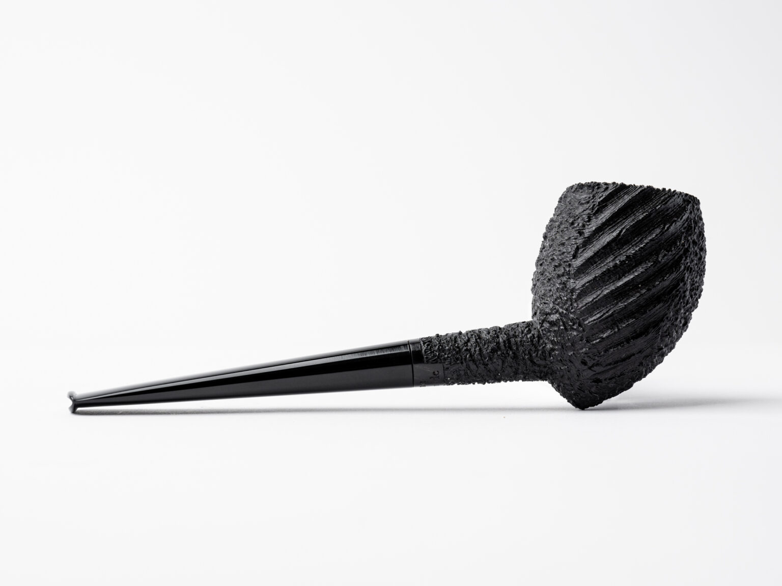 Pipe Tristan Rusticated Cutty - The Country Squire Tobacconist
