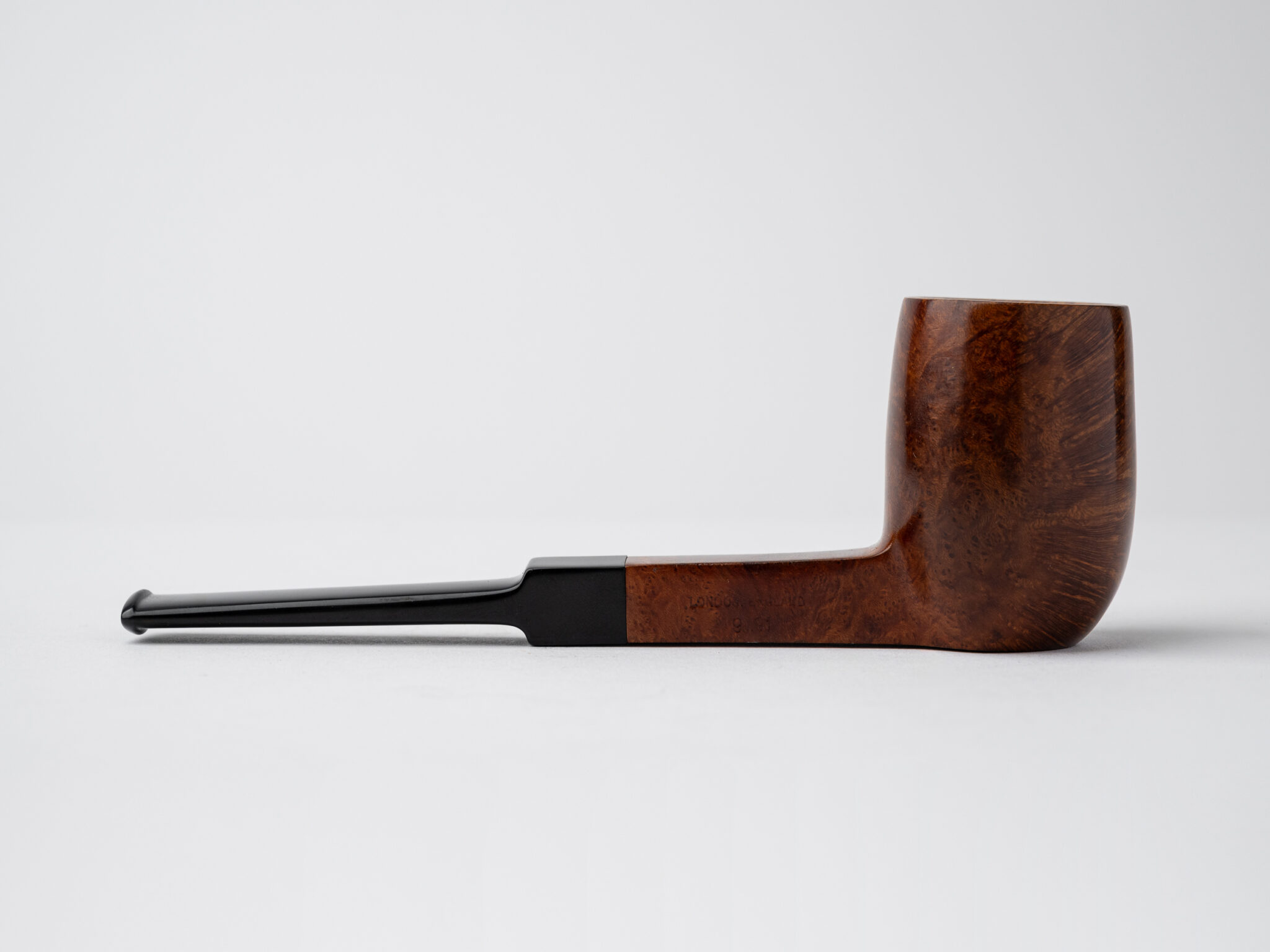 Estate GBD Virgin - The Country Squire Tobacconist