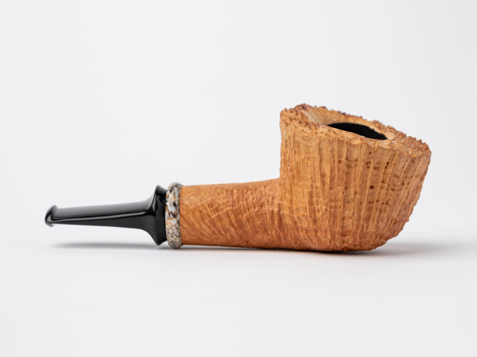 J. Mouton Sandblasted Pot w/ Fossilized Whale Spine Tobacco Pipe - The ...