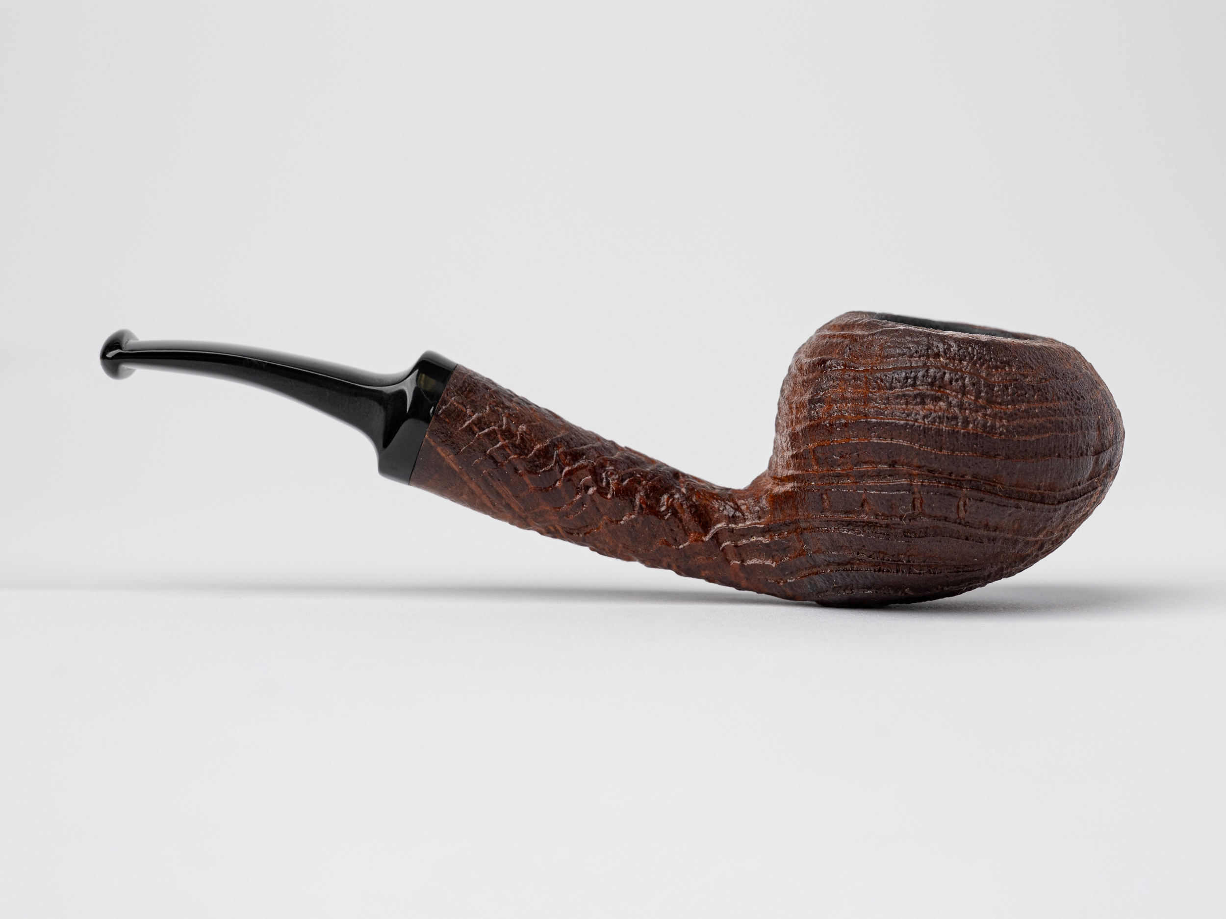 Ian Fisher Bent Tomato (Strawberry Wood) Tobacco Pipe - The Country ...