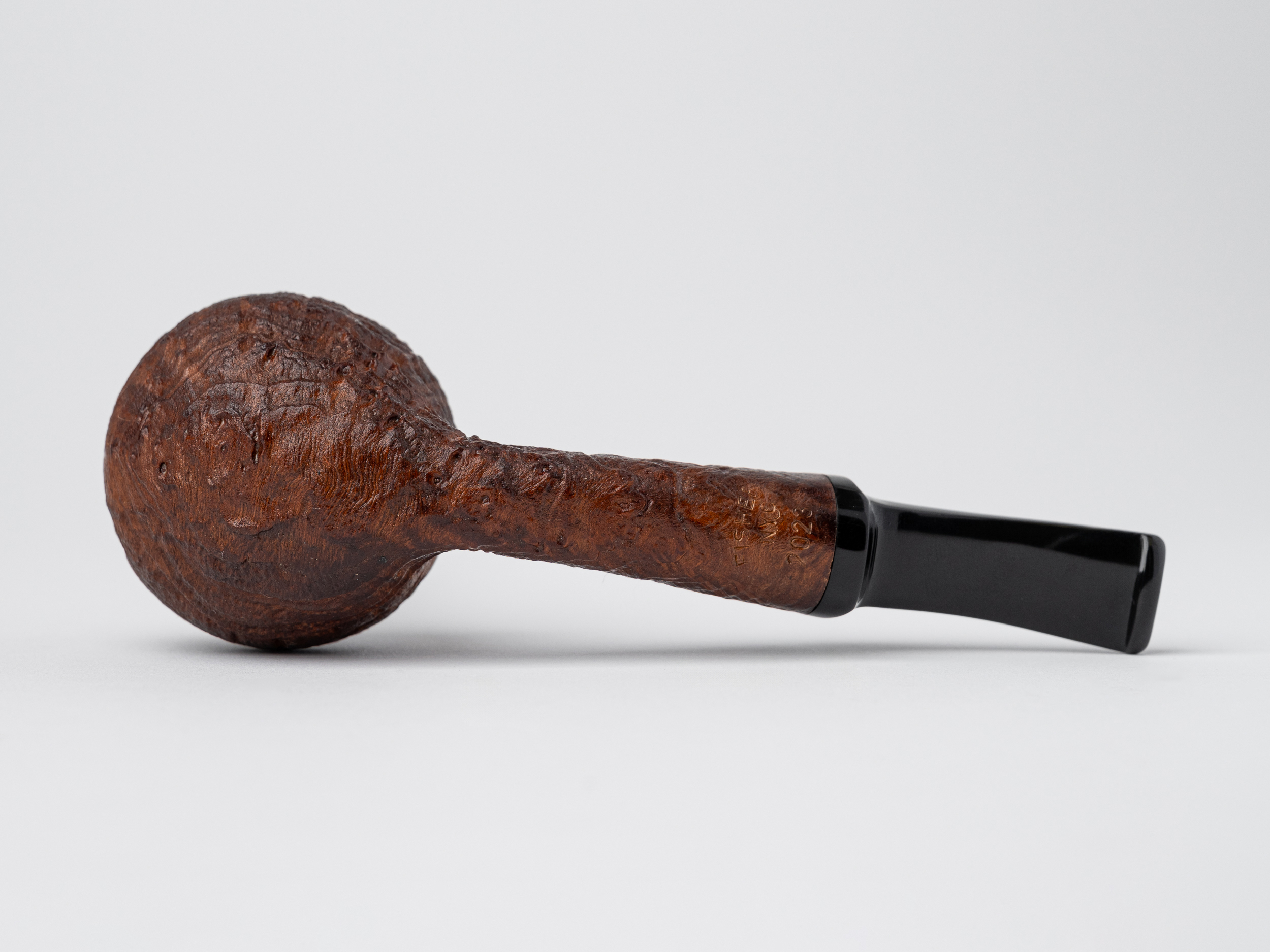 Ian Fisher Bent Tomato (Strawberry Wood) Tobacco Pipe - The Country ...