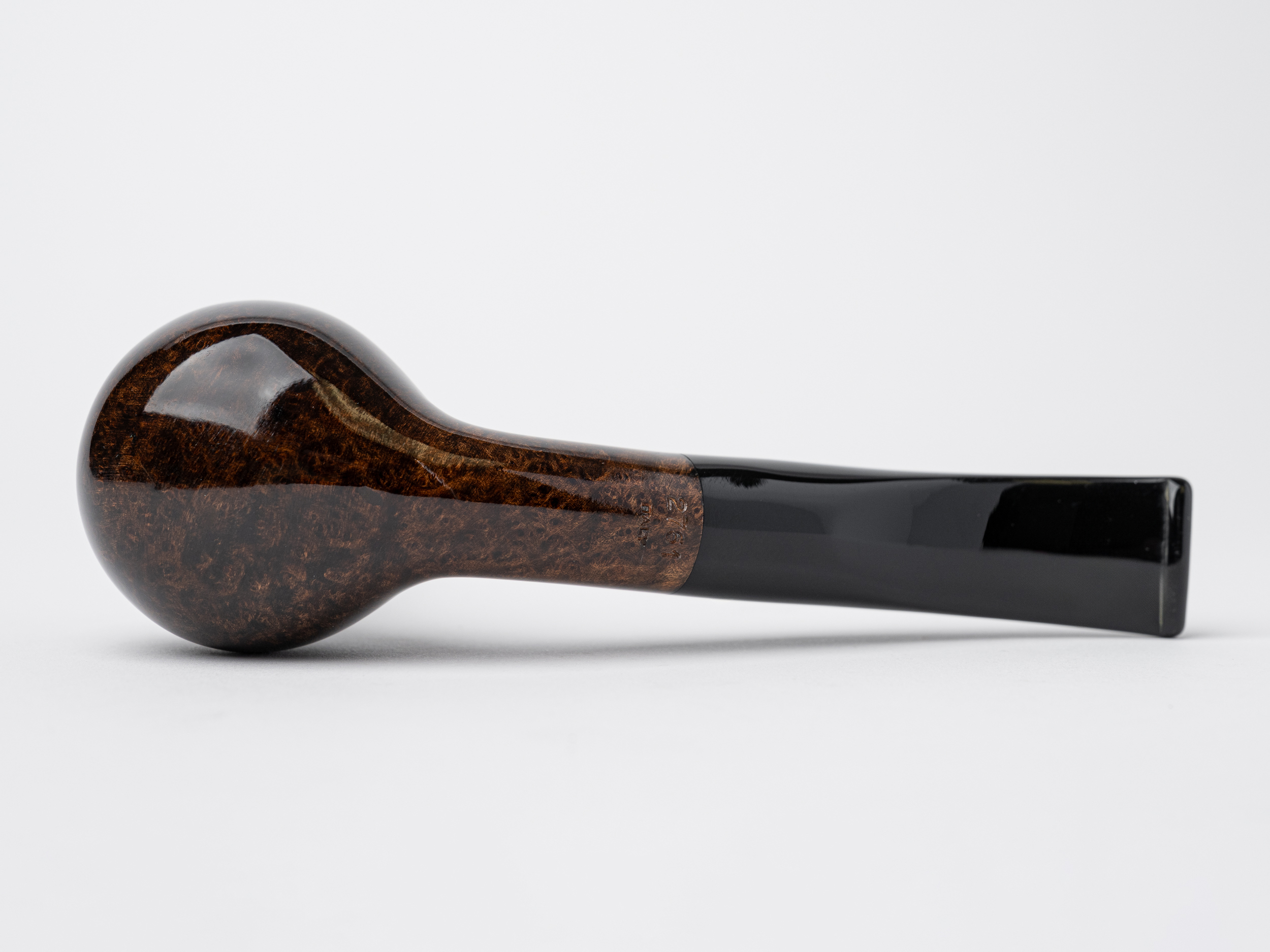 Brebbia Junior Noce (2761) (9mm) Tobacco Pipe - The Country Squire ...