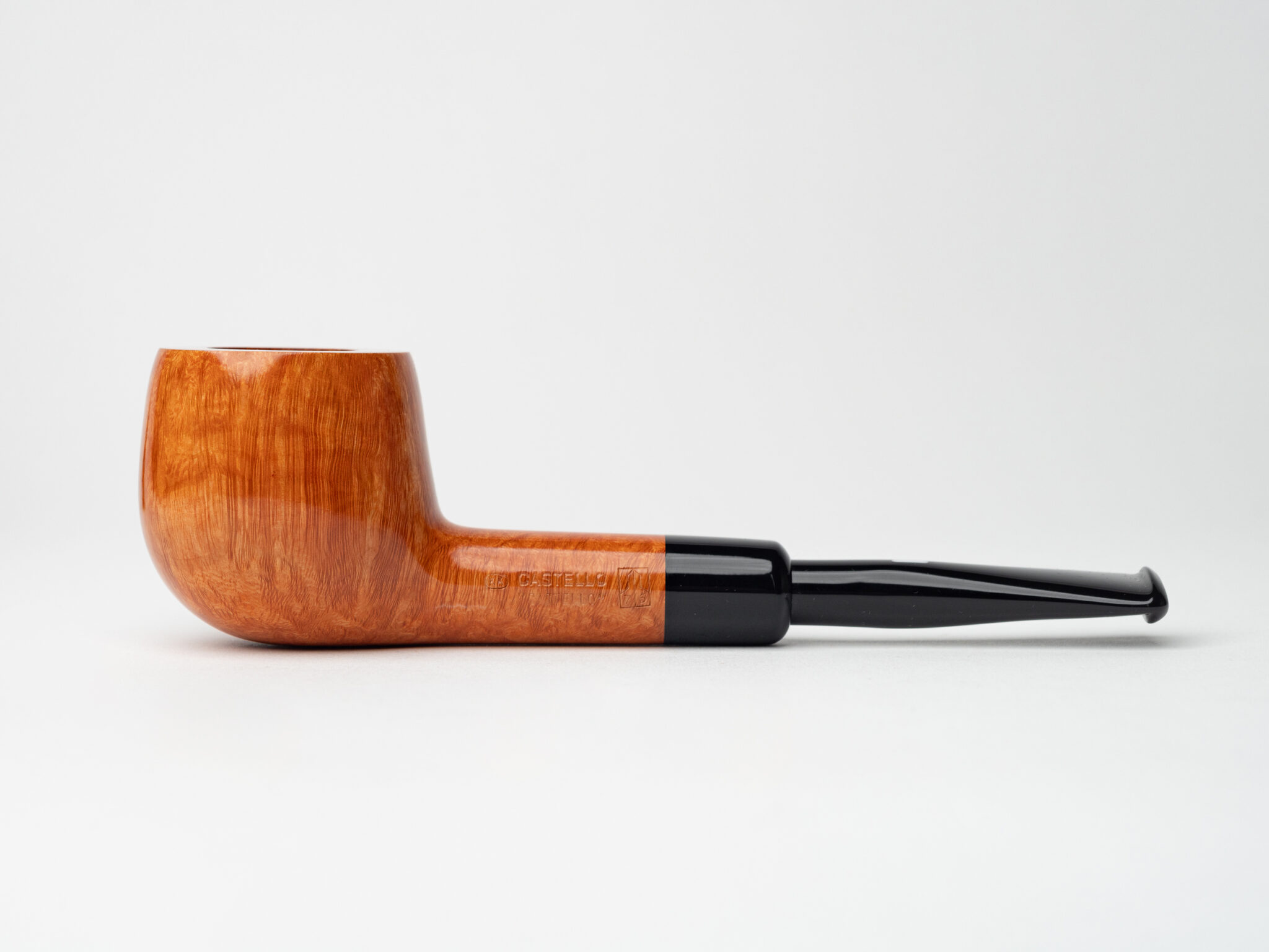 Castello 'Castello' Pot (2K) Tobacco Pipe - The Country Squire Tobacconist