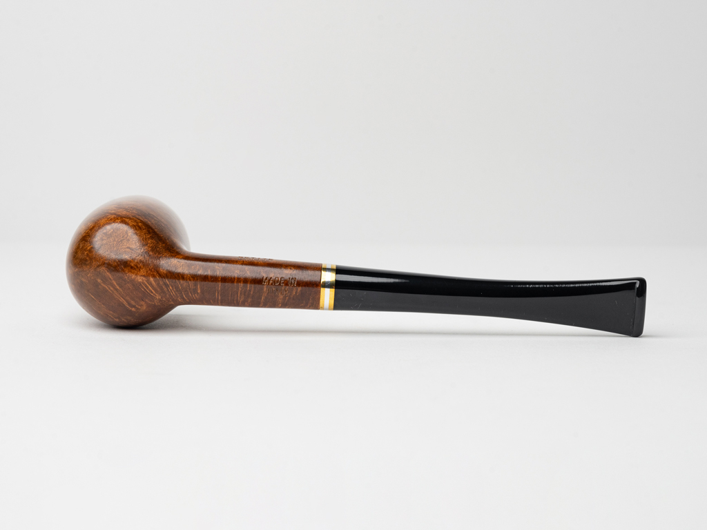 Savinelli Petite Smooth Brown (105) Tobacco Pipe - The Country Squire ...