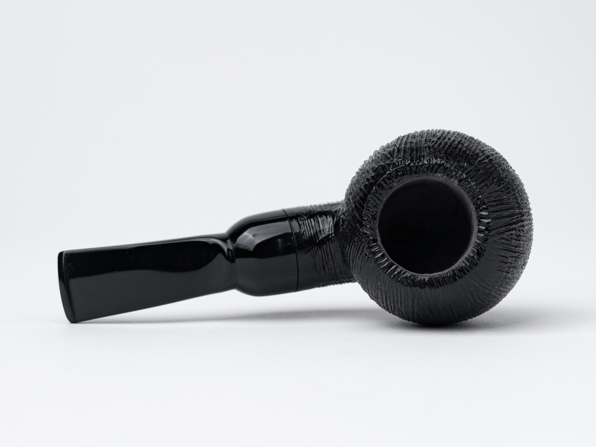 Moonshine Wire Rusticated Tomato Tobacco Pipe - The Country Squire ...