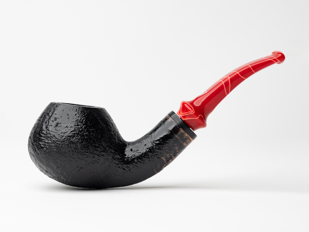 Nørding Hunting Pipe Sandblasted Black Swan (2023) Tobacco Pipe - The ...