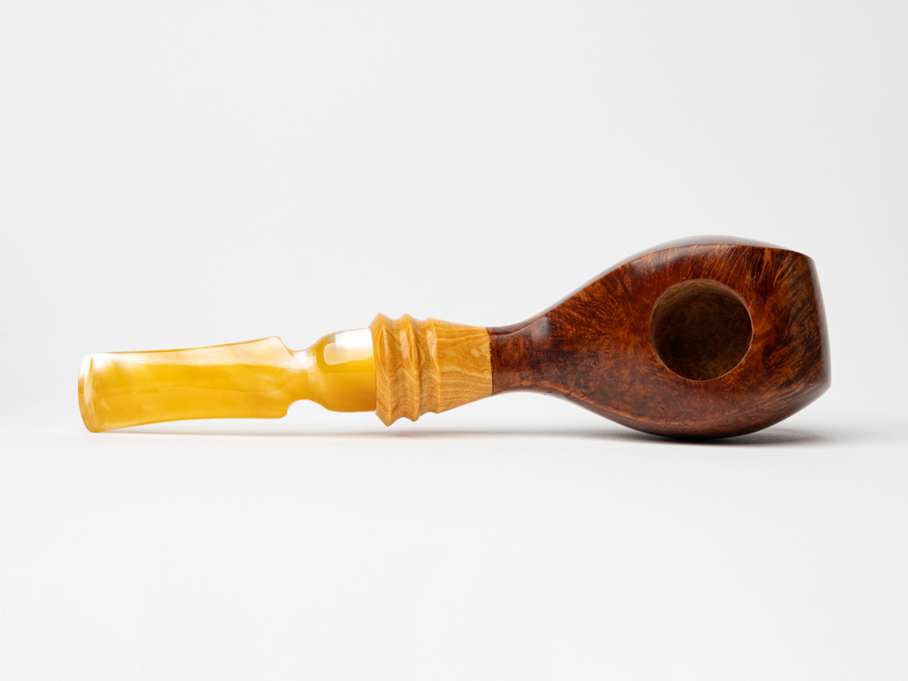 Celticus Smooth Blowfish (Mississippi Made) Tobacco Pipe - The Country ...