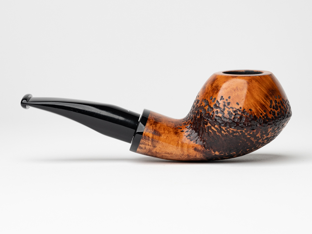 Nørding Limited Partially Rusticated Tomato (C) Tobacco Pipe - The ...