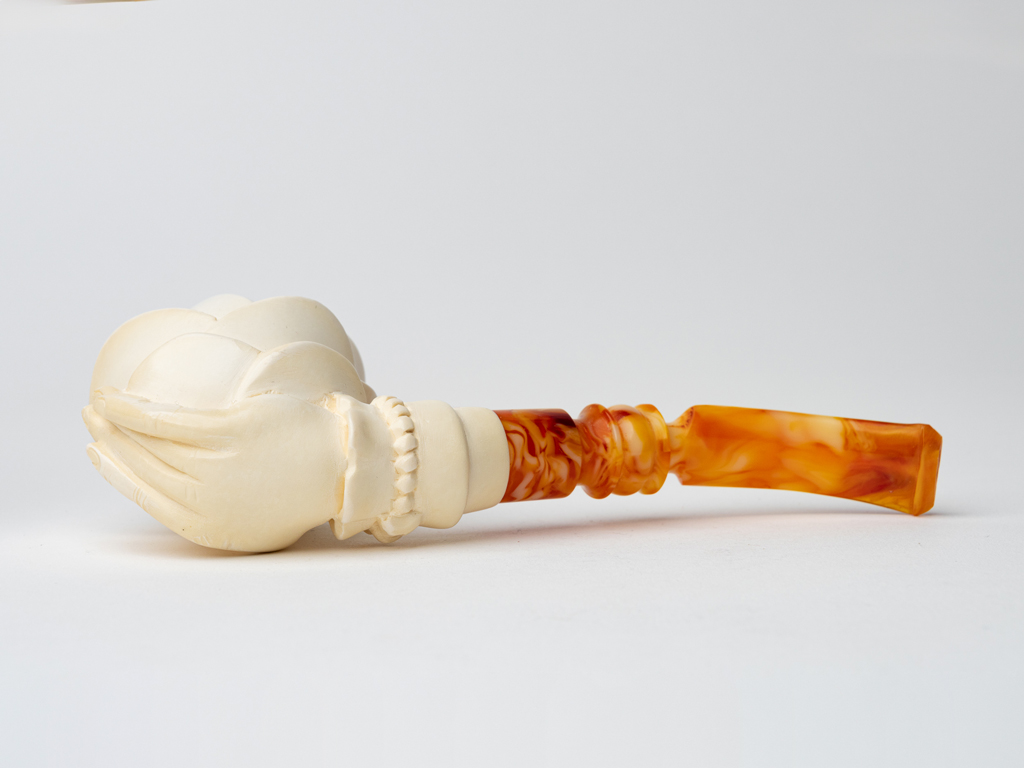 Servi-Meerschaum Carved Meerschaum Tobacco Pipe - The Country Squire Tobacconist