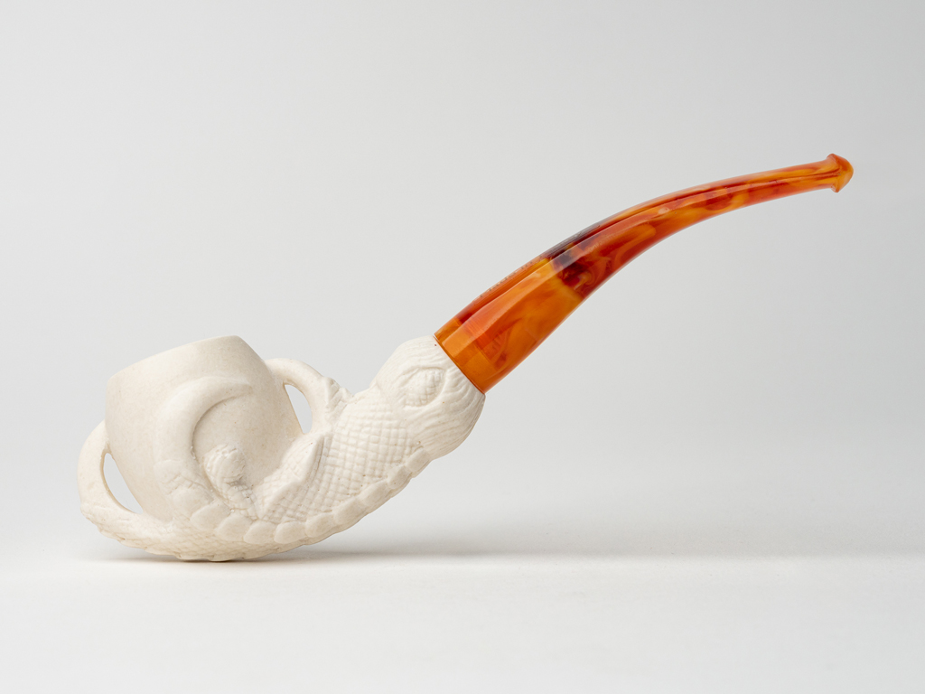 Royal Meerschaum Carved Eagle Claw Tobacco Pipe - The Country Squire ...