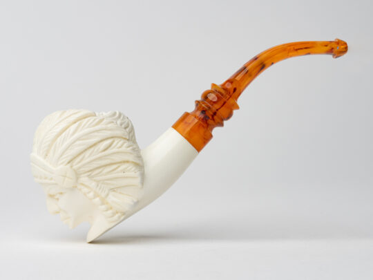 Servi-Meerschaum Carved Meerschaum Tobacco Pipe - The Country Squire Tobacconist