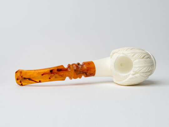 Servi-Meerschaum Carved Meerschaum Tobacco Pipe - The Country Squire Tobacconist