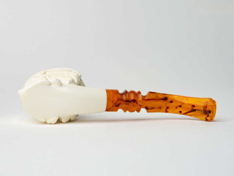 Servi-Meerschaum Carved Meerschaum Tobacco Pipe - The Country Squire Tobacconist