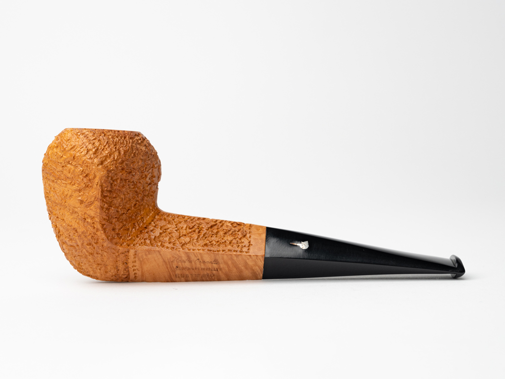 Mastro Geppetto Rusticato Tobacco Pipe - The Country Squire Tobacconist
