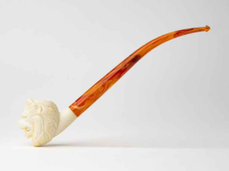 Servi-Meerschaum Carved Lion Churchwarden Meerschaum Tobacco Pipe - The Country Squire Tobacconist