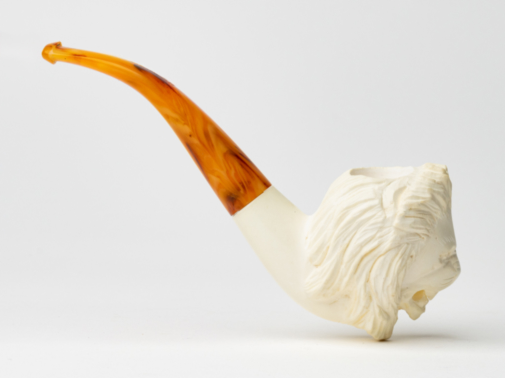 Servi-Meerschaum Carved Lion Meerschaum Tobacco Pipe - The Country Squire Tobacconist