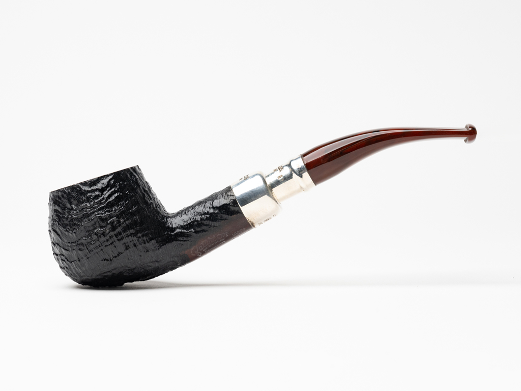 Peterson Newgrange Spigot Sandblasted (408) Tobacco Pipe - The Country ...