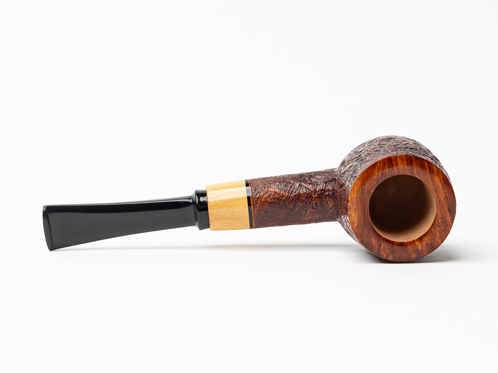 Smith House Sandblasted Pot with Boxwood Accent - The Country Squire ...